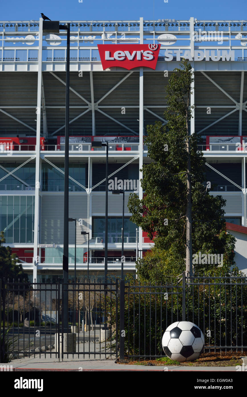 The Levi's Stadium of the San Francisco 49ers hosted the Super Bowl ...