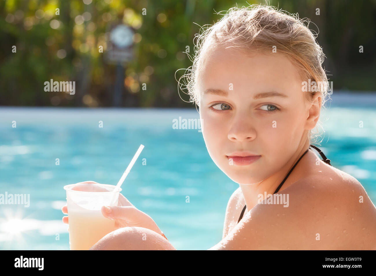 Pool little hi-res stock photography and images - Alamy