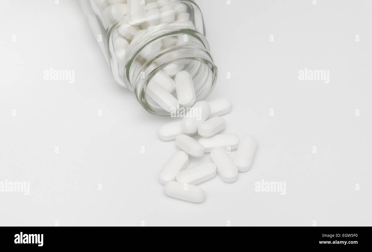 Open jar with tablets hi-res stock photography and images - Alamy
