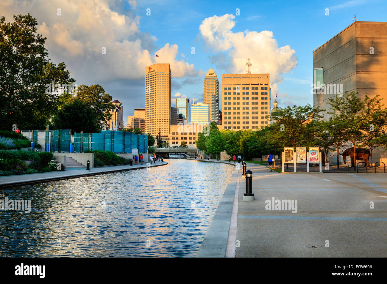 Downtown indianapolis indiana usa hi-res stock photography and images ...