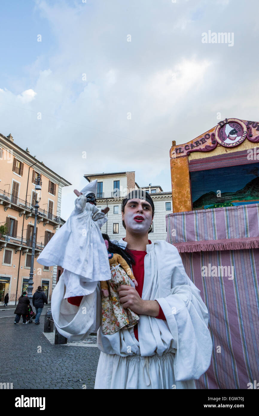 Parade for Carnevale Romano 2015, Rome, Italy Stock Photo - Alamy