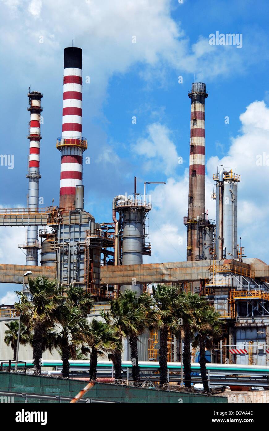 Petrochemical oil refinery, Puente Mayorga, Cadiz Province, Andalusia ...