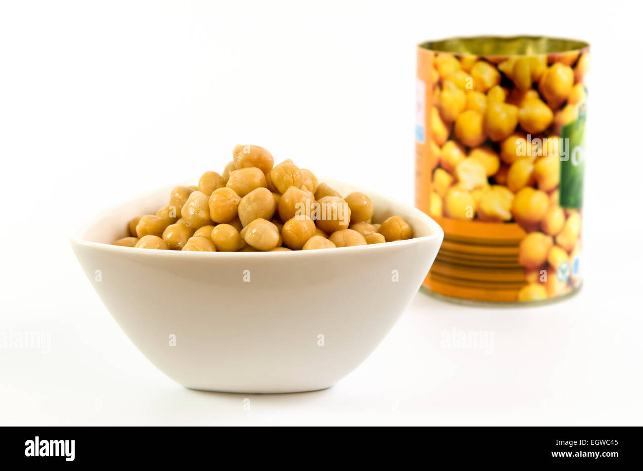 Tinned peas hi-res stock photography and images - Alamy