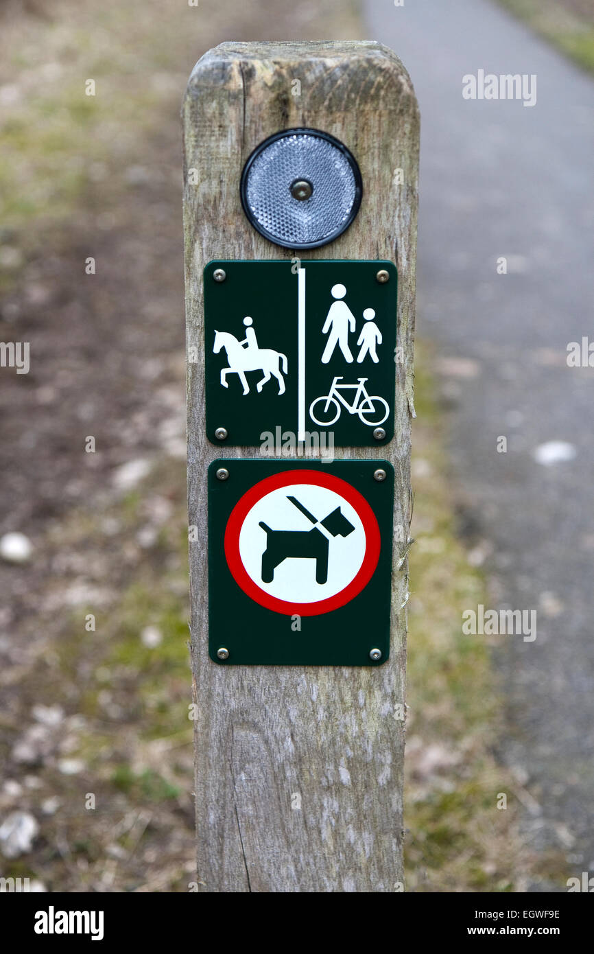 Danish signs hi-res stock photography and images - Alamy