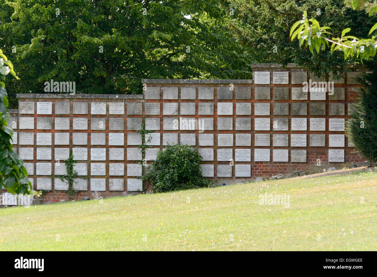Bedford cemetery hi-res stock photography and images - Alamy