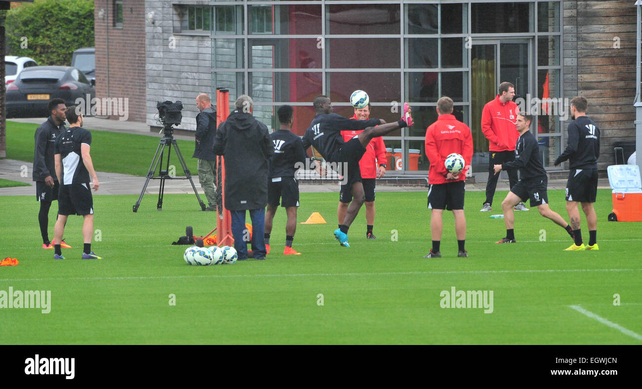 Liverpool F.C players training ahead of the Barclays Premier League ...