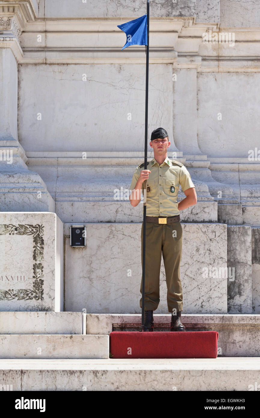 Soldier on sentry duty at the Unknown tomb at the Victor Emmanuel II ...