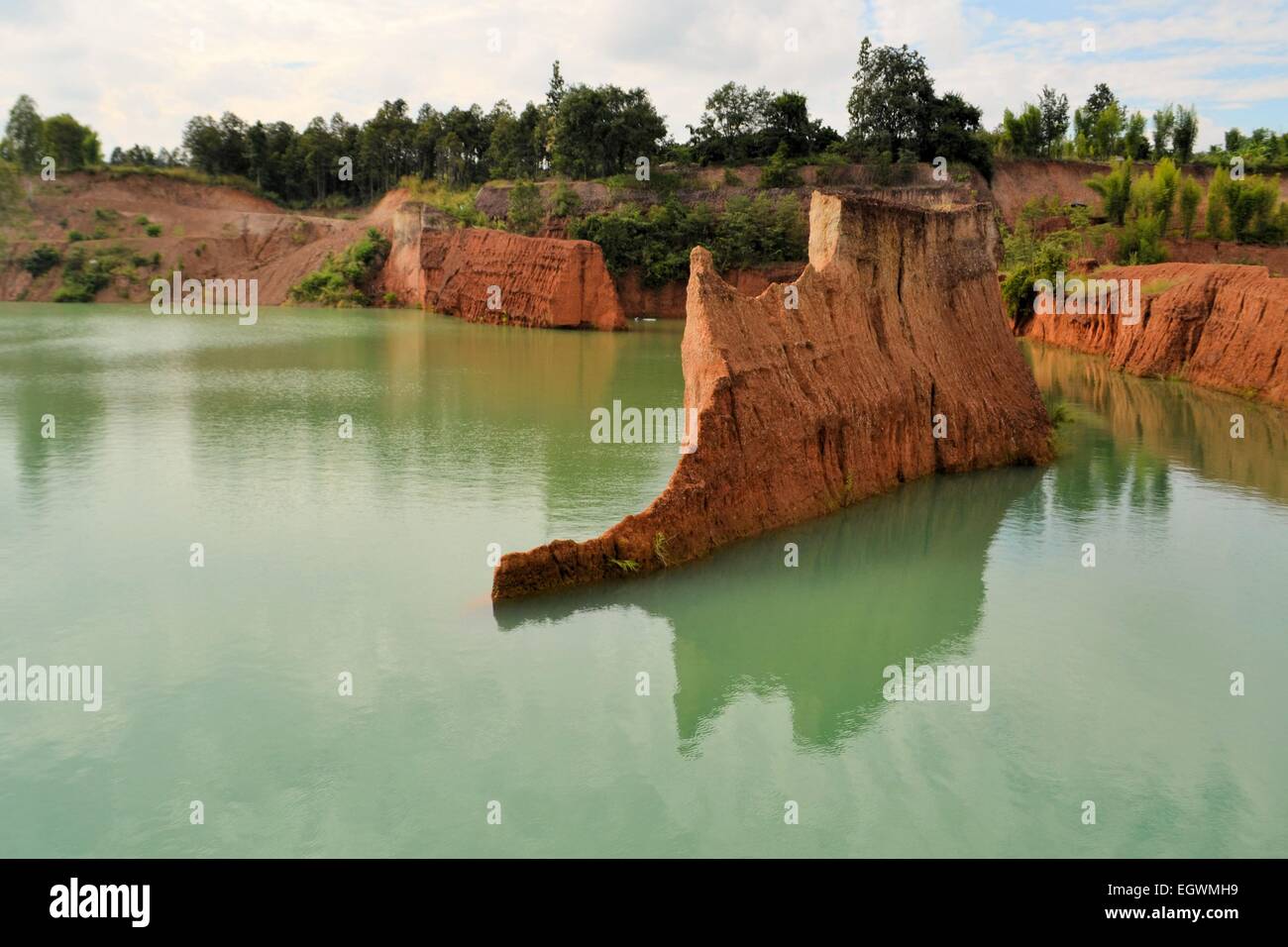quarry pond Mini Grand Canyon near Chiang Mai Stock Photo - Alamy