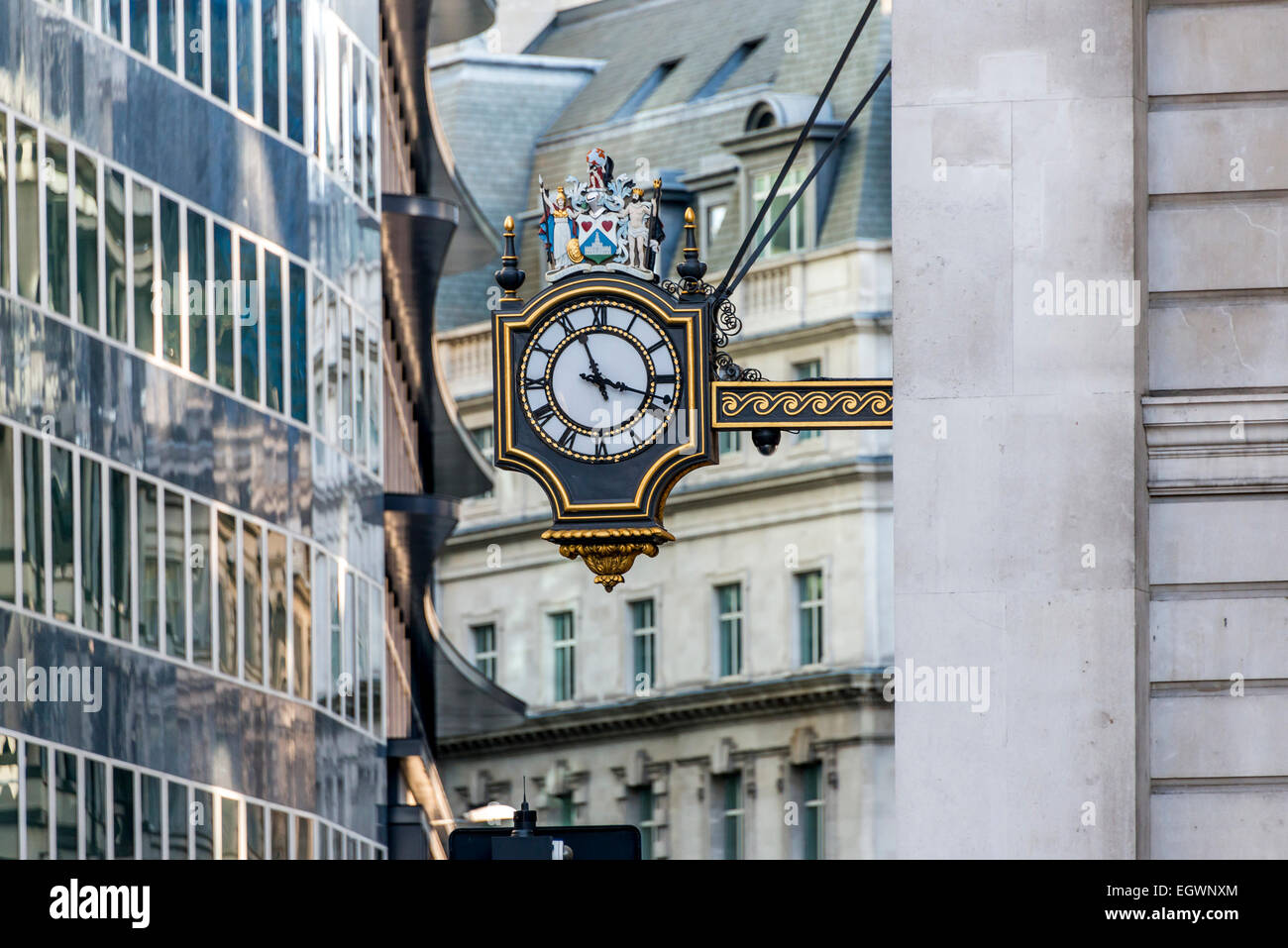 Royal exchange clock hi-res stock photography and images - Alamy