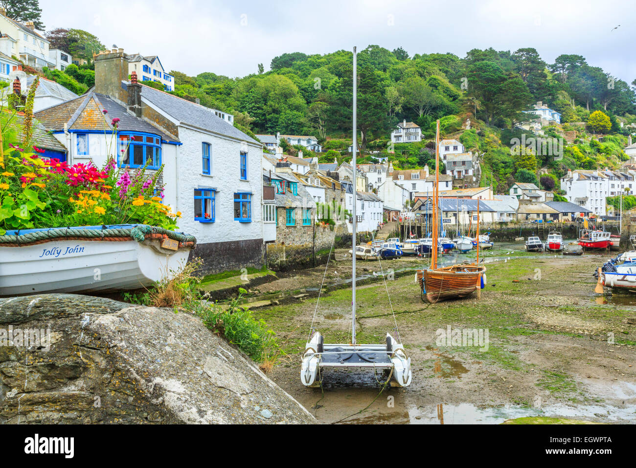 Polperro Harbour in beautiful Cornwall, UK Stock Photo - Alamy
