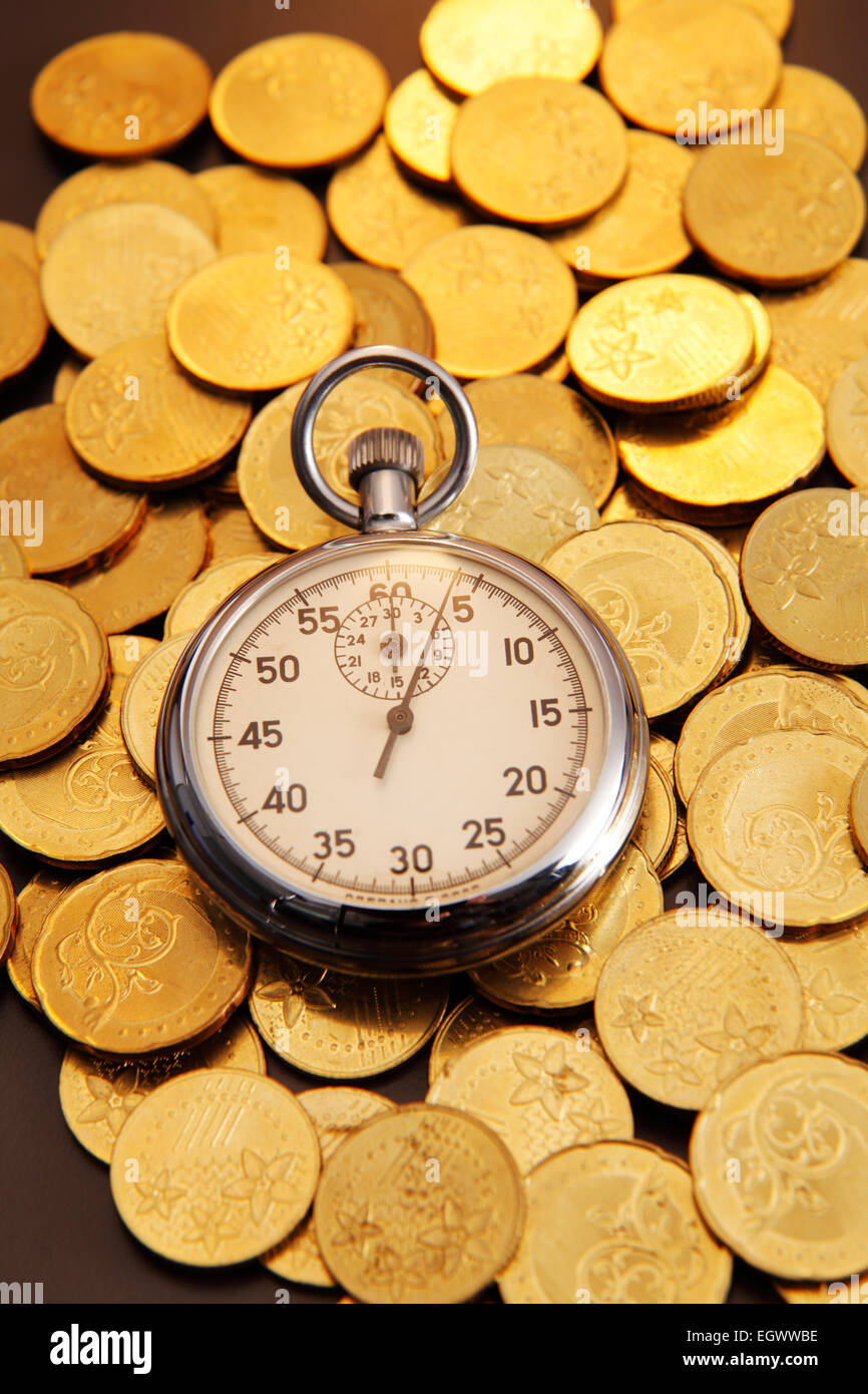 Gold stopwatch hi-res stock photography and images - Alamy