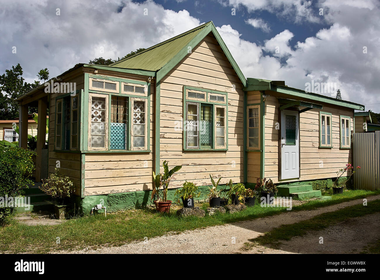 Barbados Chattel home viewed from roadside Stock Photo - Alamy