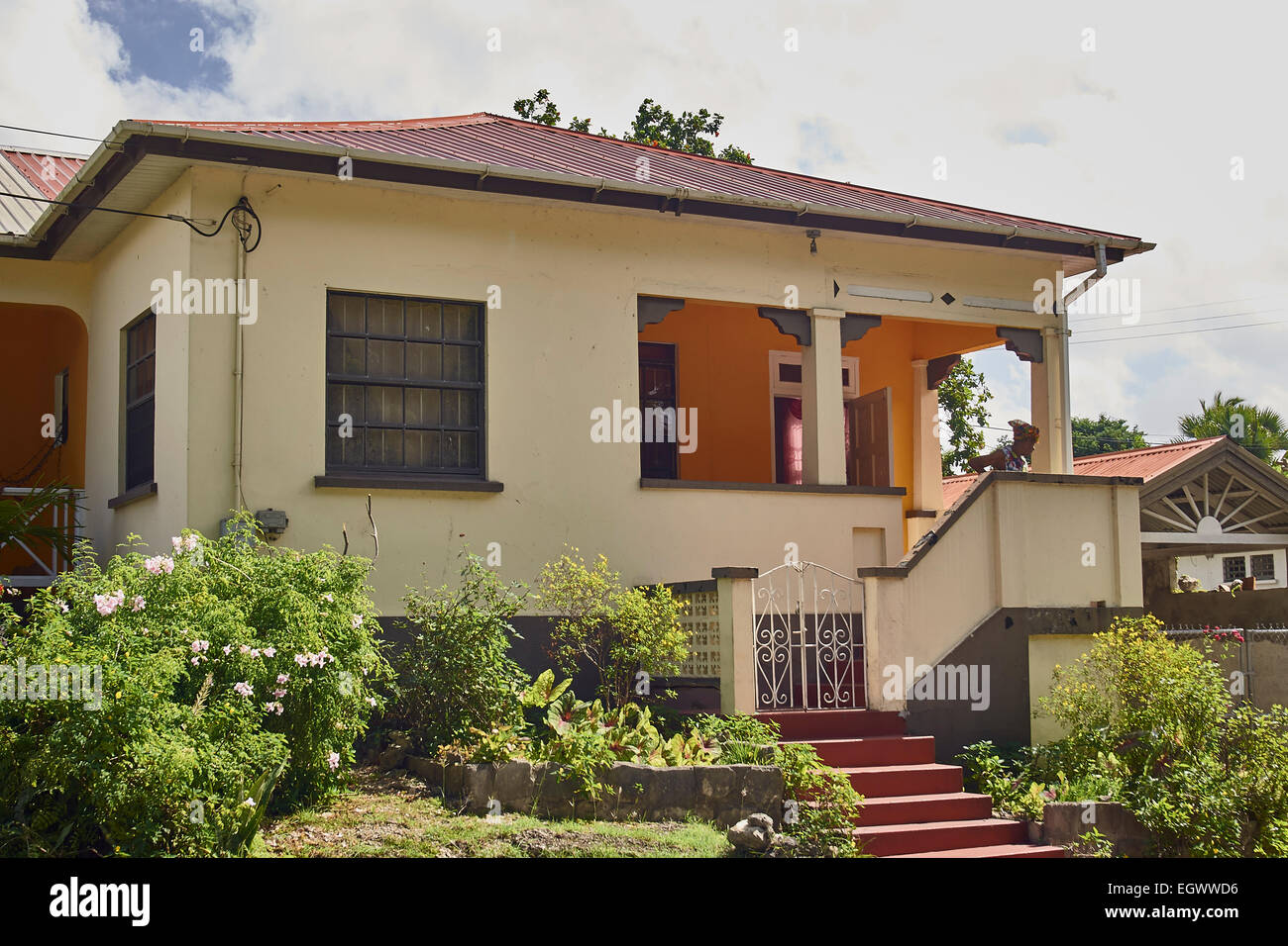 Barbados conventional construction villa Stock Photo - Alamy