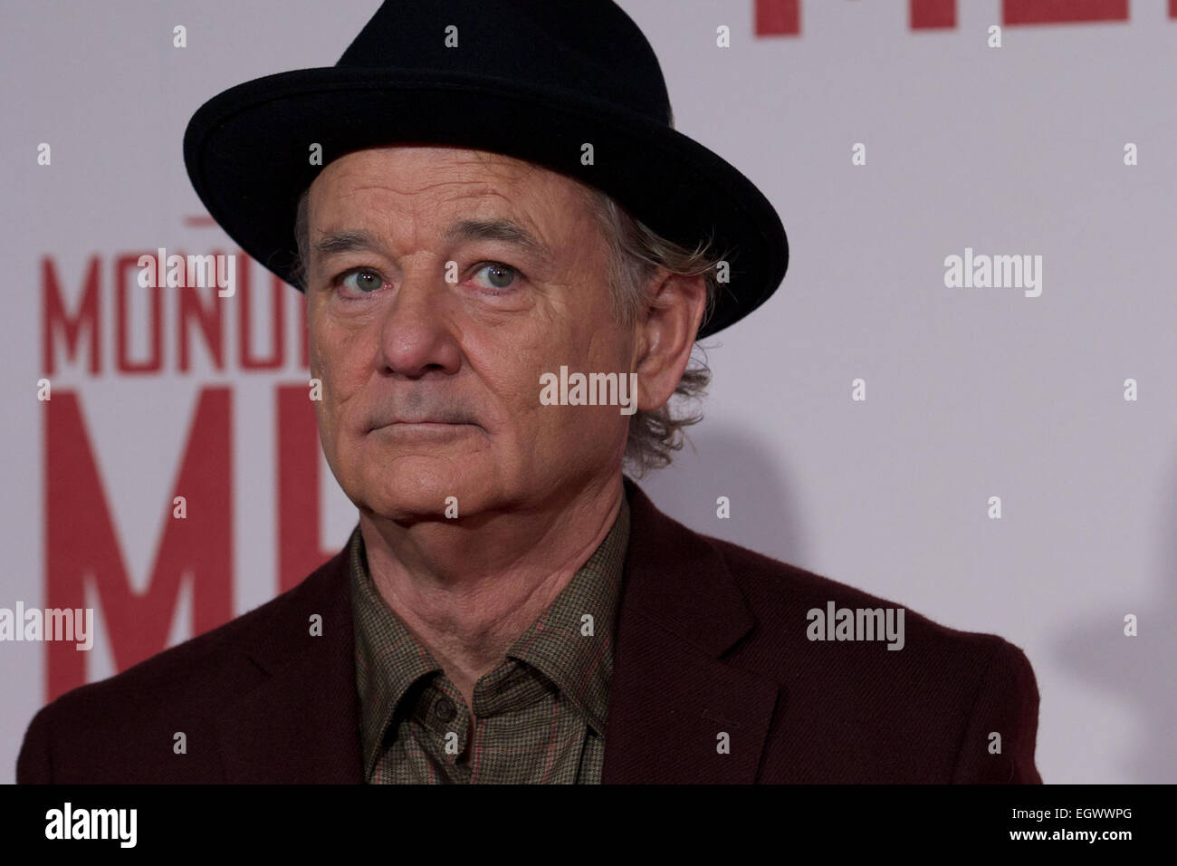 UNITED KINGDOM, London : US actor Bill Murray poses on the red carpet ...