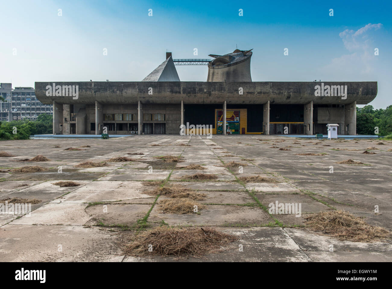 Chandigarh, Palace Of Assembly, Le Corbusier Stock Photo - Alamy