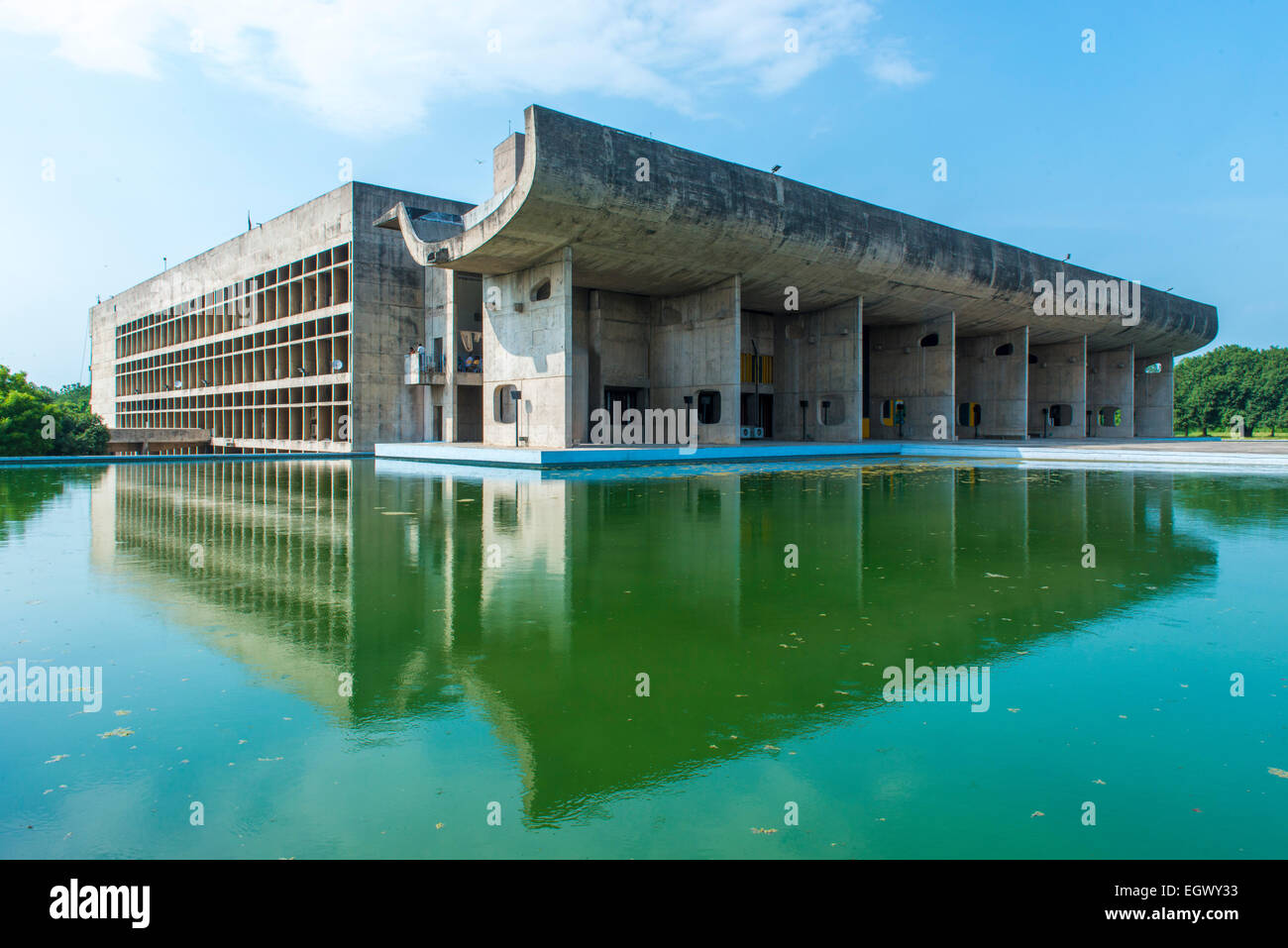 Chandigarh, Palace Of Assembly Reflecting On Lake, Le Corbusier Stock ...