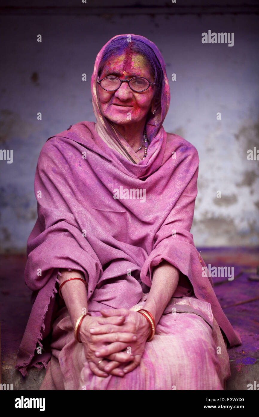 March 2015 Vrinddavan, India. 3rd Mar, 2015. Indian widow covered with ...