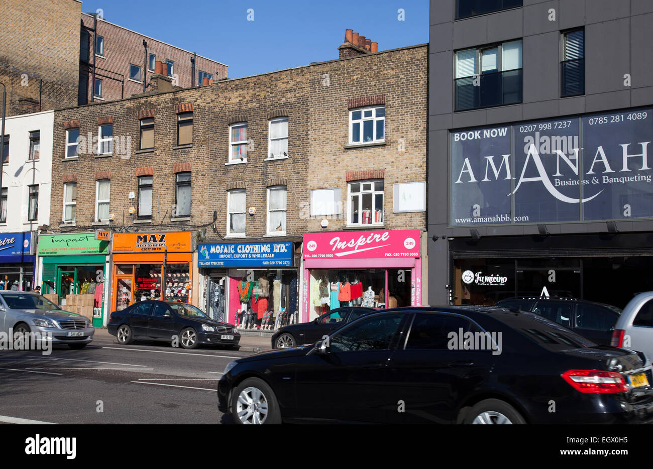 London east end architecture scene hi-res stock photography and images ...