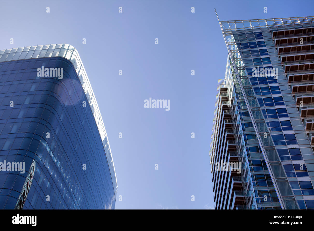 Aldgate Tower (lft) and Saco Apartments in Aldgate - London E1 - UK ...