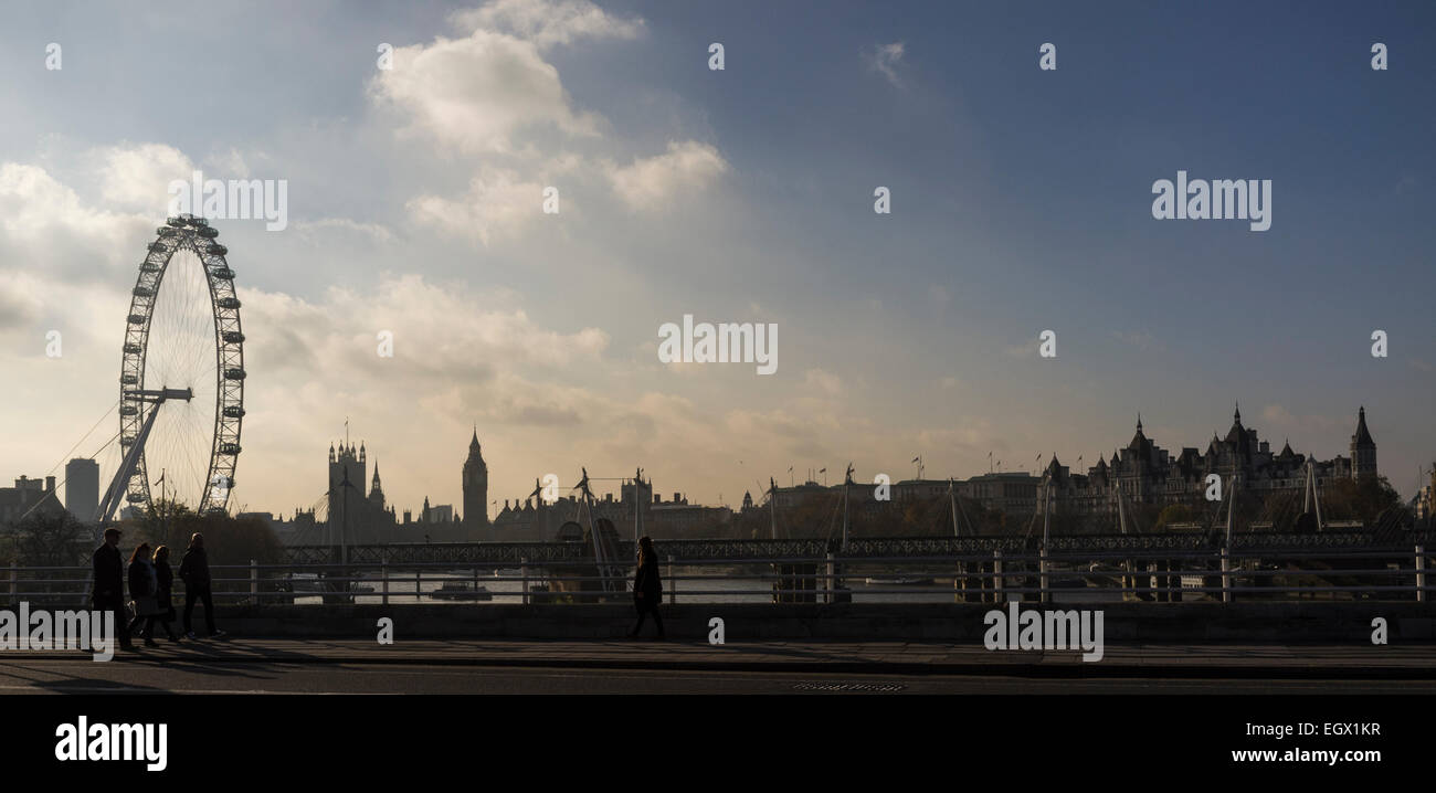 Waterloo bridge skyline london hi-res stock photography and images - Alamy