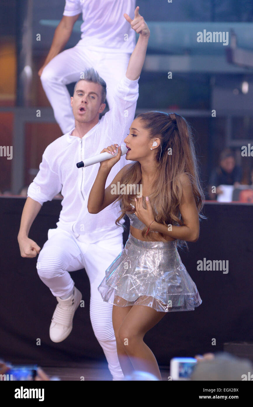Ariana Grande Performing LIVE On The "Today" Show Featuring: Ariana ...