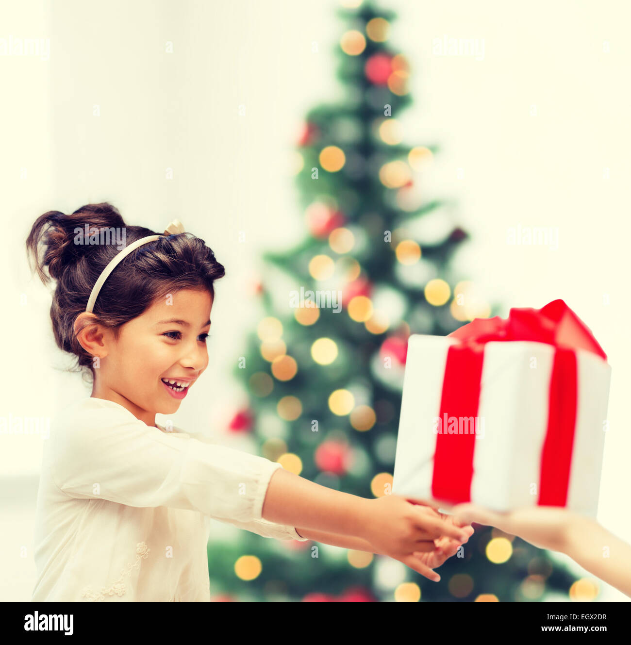 happy child girl with gift box Stock Photo - Alamy