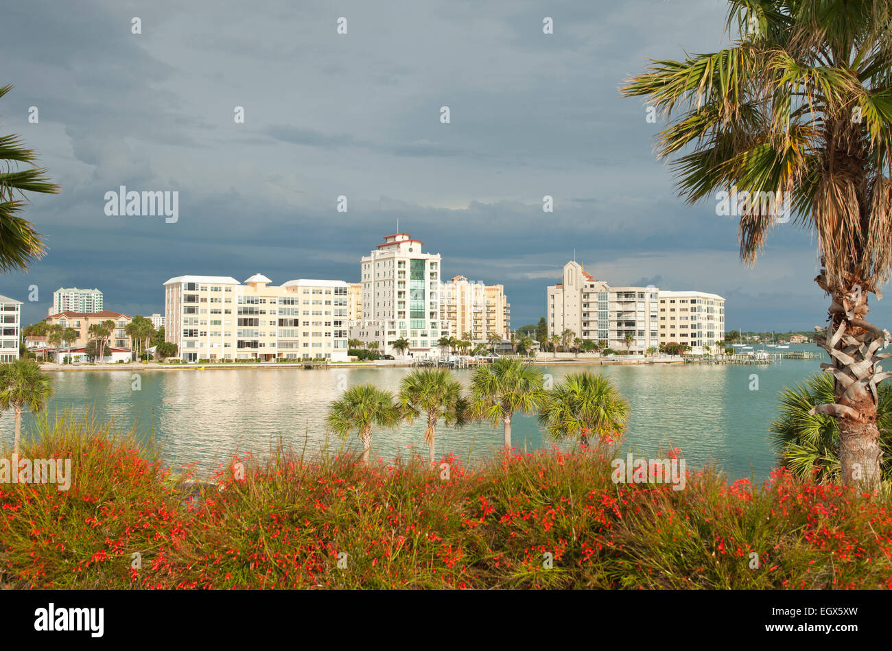 GOLDEN POINTE PARK BAYFRONT DRIVE SKYLINE DOWNTOWN SARASOTA FLORIDA USA ...