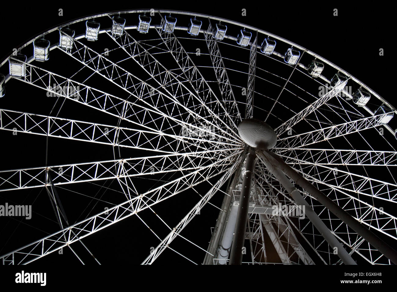 The Budapest Eye Ferris Wheel at night Stock Photo - Alamy