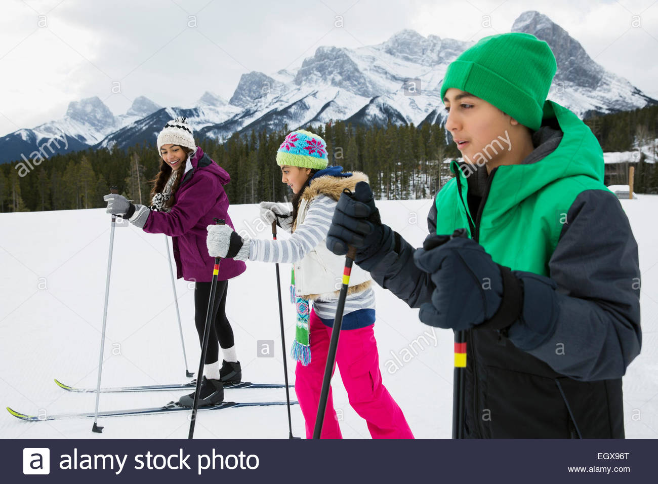 Children sports day field hi-res stock photography and images - Alamy