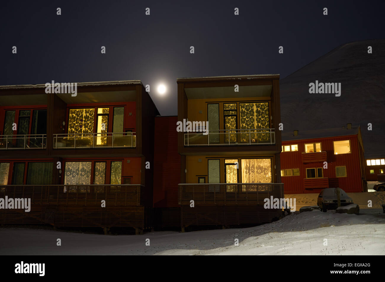 Svalbard house hi-res stock photography and images - Alamy