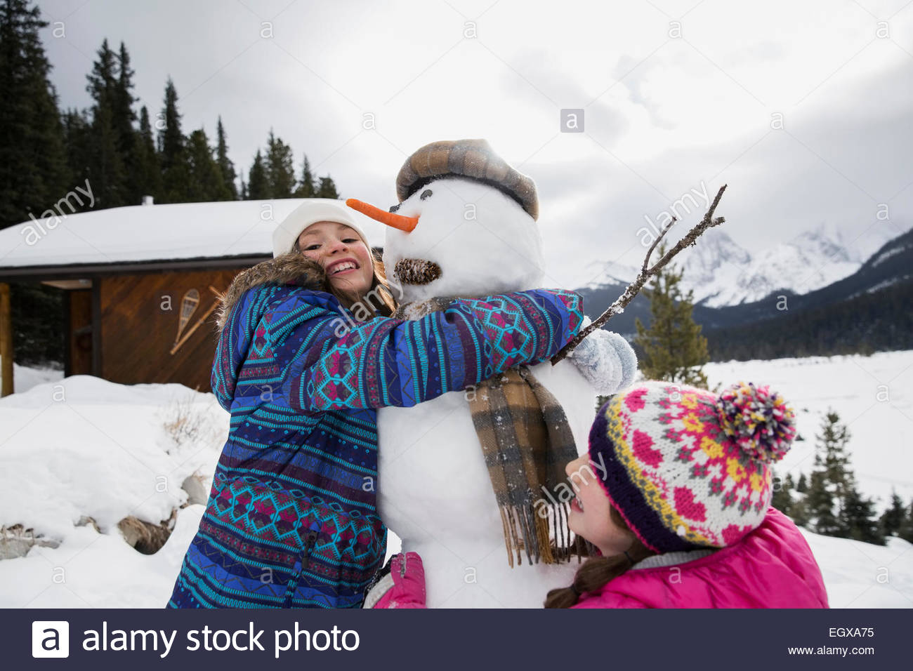 Girl head and shoulders 9 10 smiling hi-res stock photography and ...