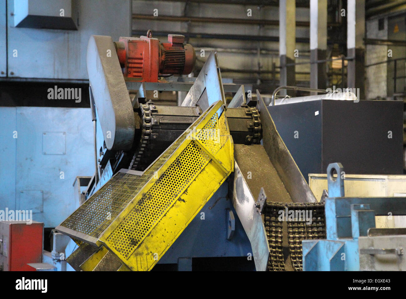 separation unit blanks machines for cutting metal bars Stock Photo - Alamy