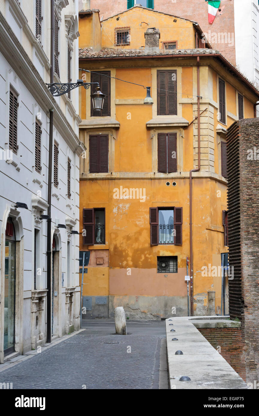 The exterior of a traditional Italian building in Rome, Italy Stock ...