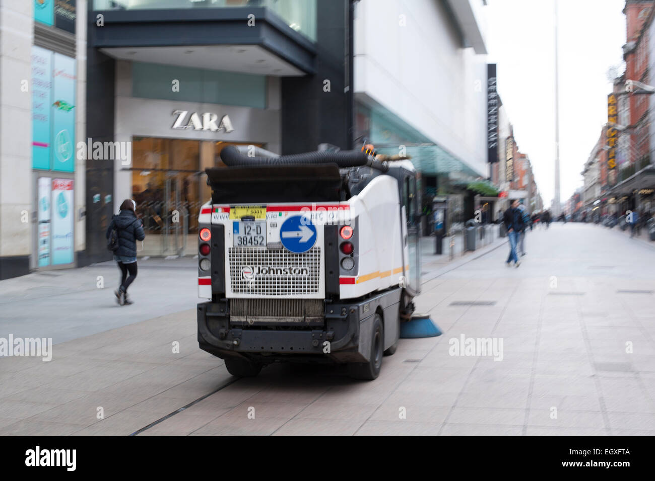 Female street sweeper hi-res stock photography and images - Alamy