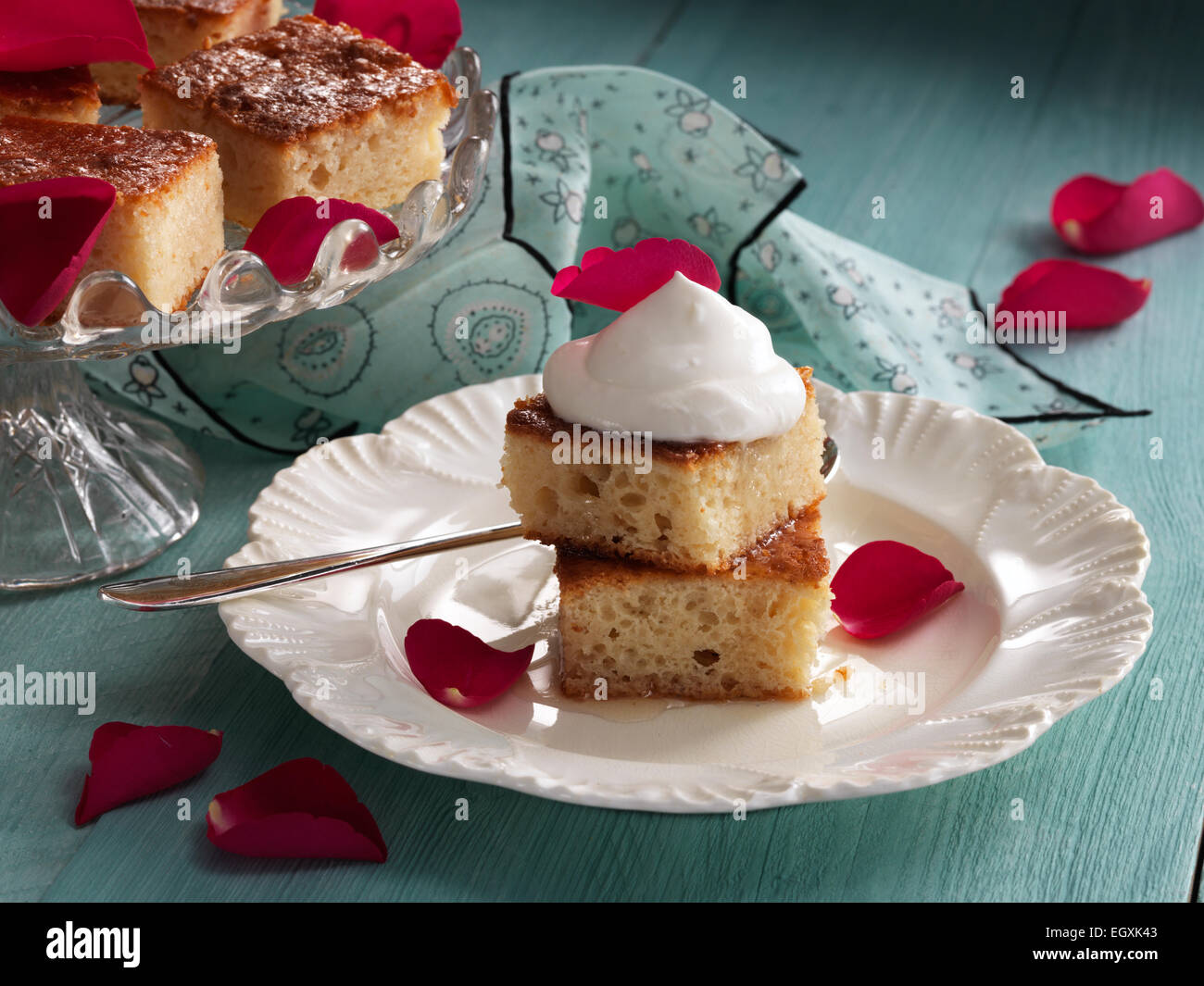 Individual portion rose cake whipped cream hi-res stock photography and ...