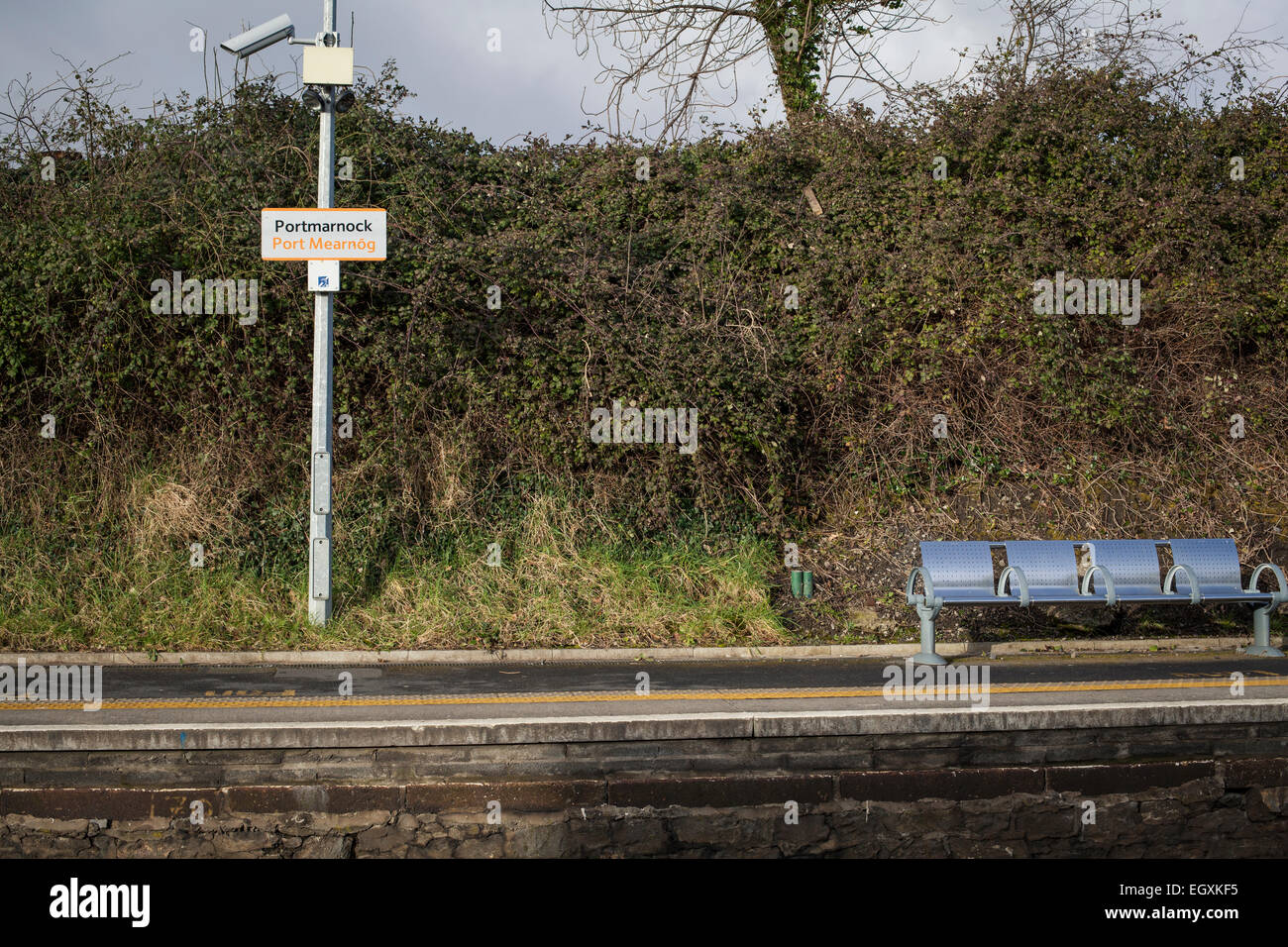 Train stop and train tracks Stock Photo - Alamy