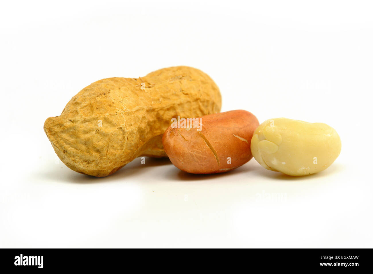 Peeled raw peanuts dried hi-res stock photography and images - Alamy