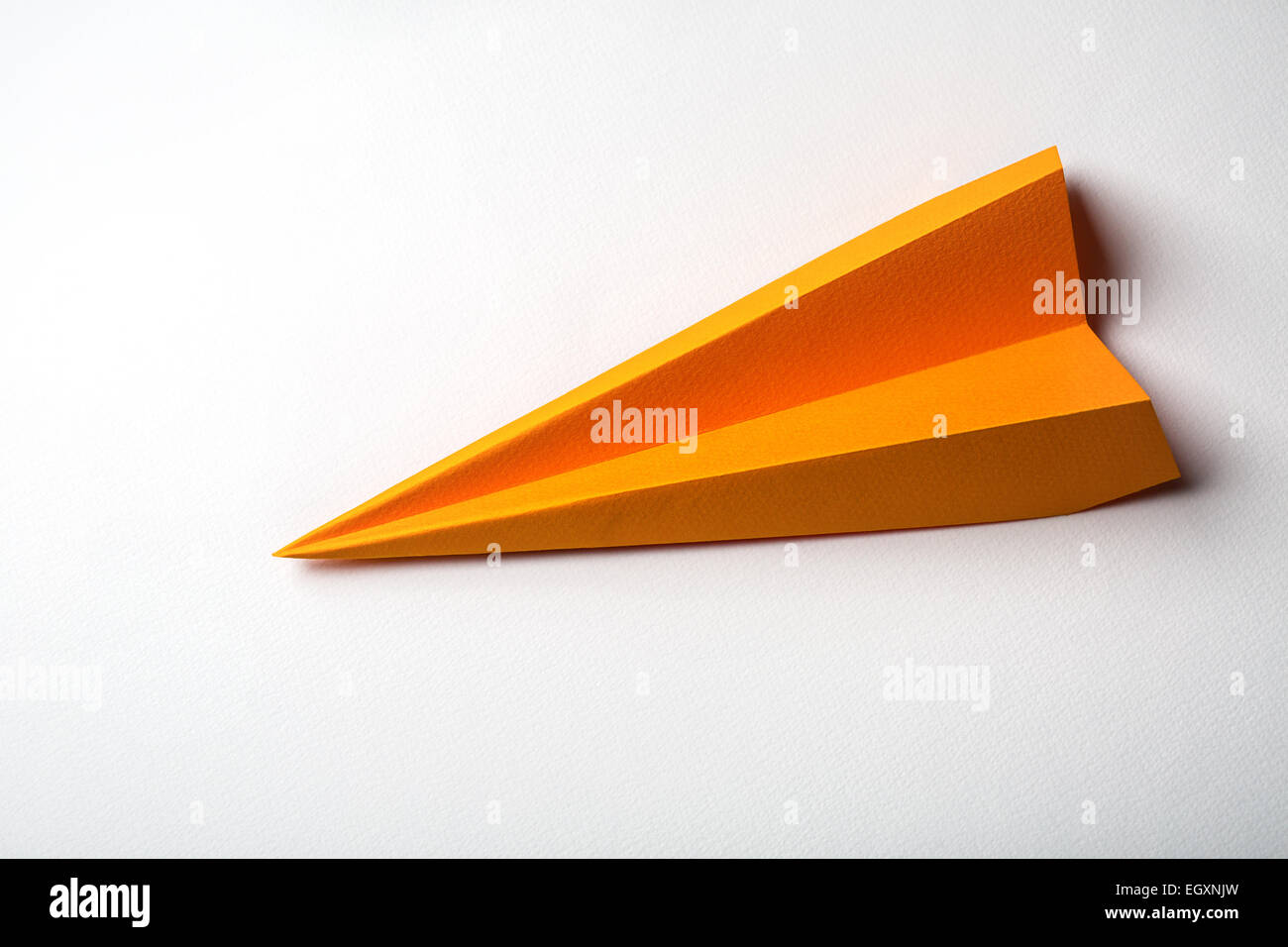 Flying origami airplane hi-res stock photography and images - Alamy