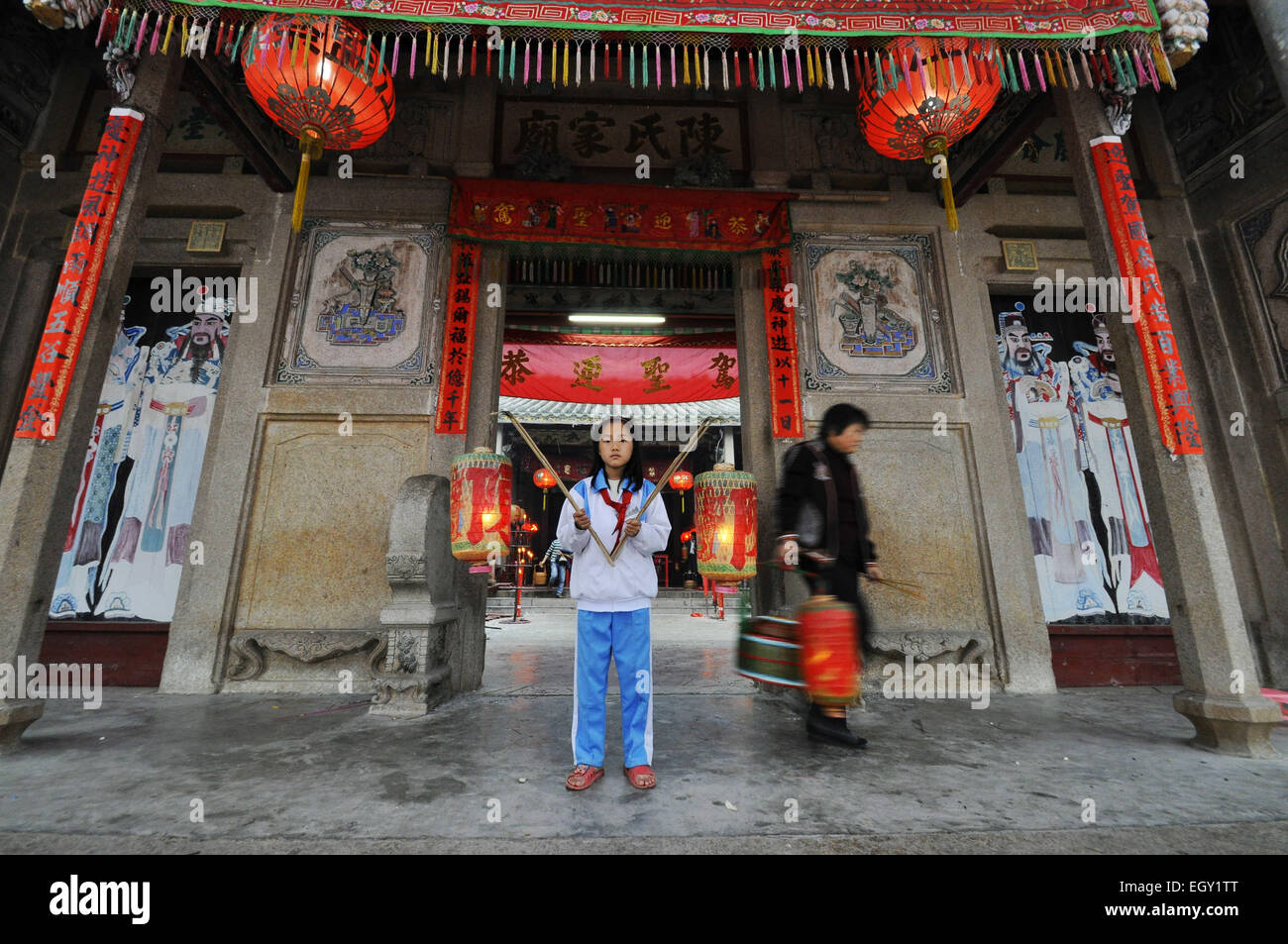 Shantou, China's Guangdong Province. 3rd Mar, 2015. People carry ...