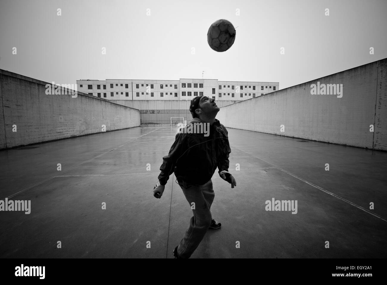 Outdoor prison gym Black and White Stock Photos & Images - Alamy
