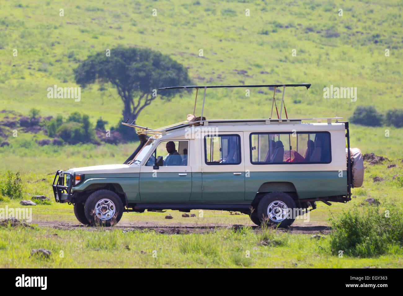 African jeep safari hi-res stock photography and images - Alamy