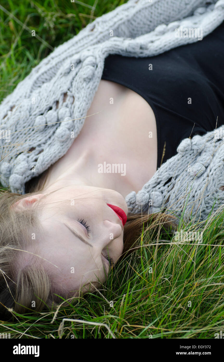 Dead woman hi-res stock photography and images - Alamy