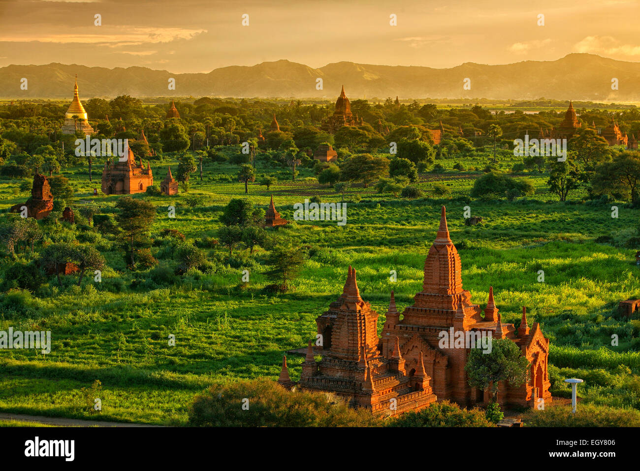 Myanmar, archaelogical site of Bagan Stock Photo - Alamy