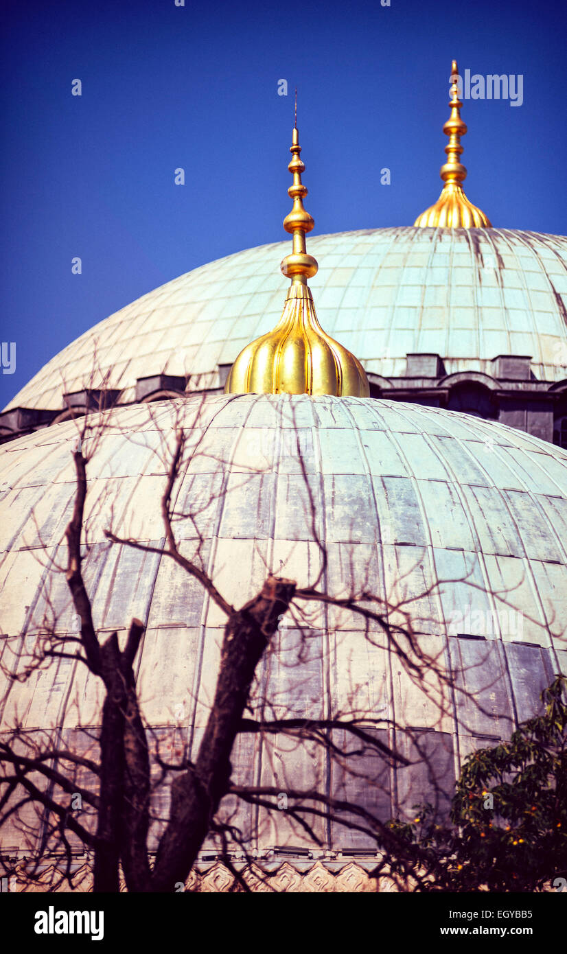 Islamic domes in topkapi palace hi-res stock photography and images - Alamy