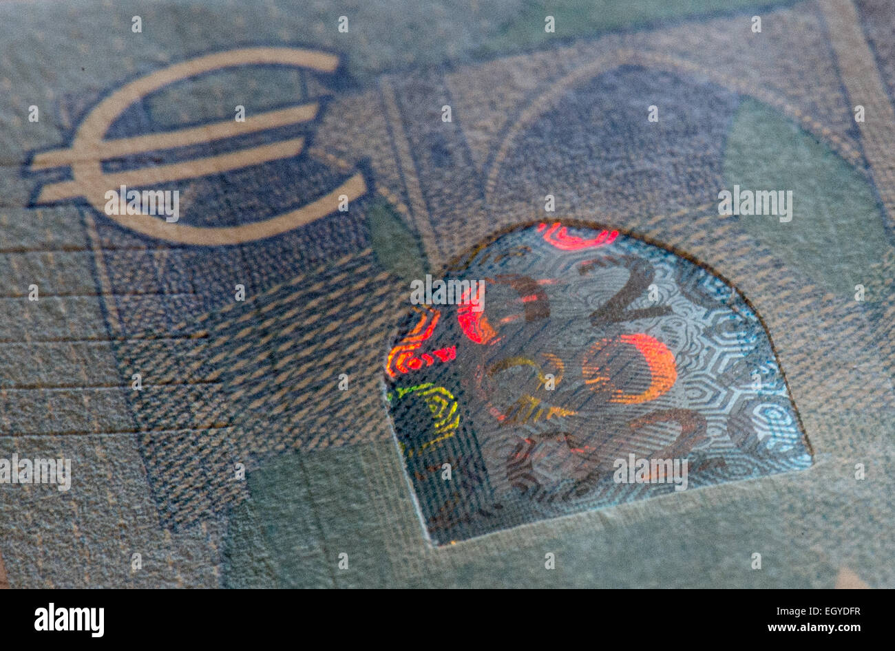 The new 20-euro banknote is presented at the Bundesbank headquarters in ...