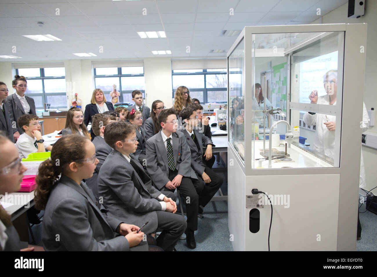 Chemistry lesson in the science lab at Knole Academy, all-ability ...