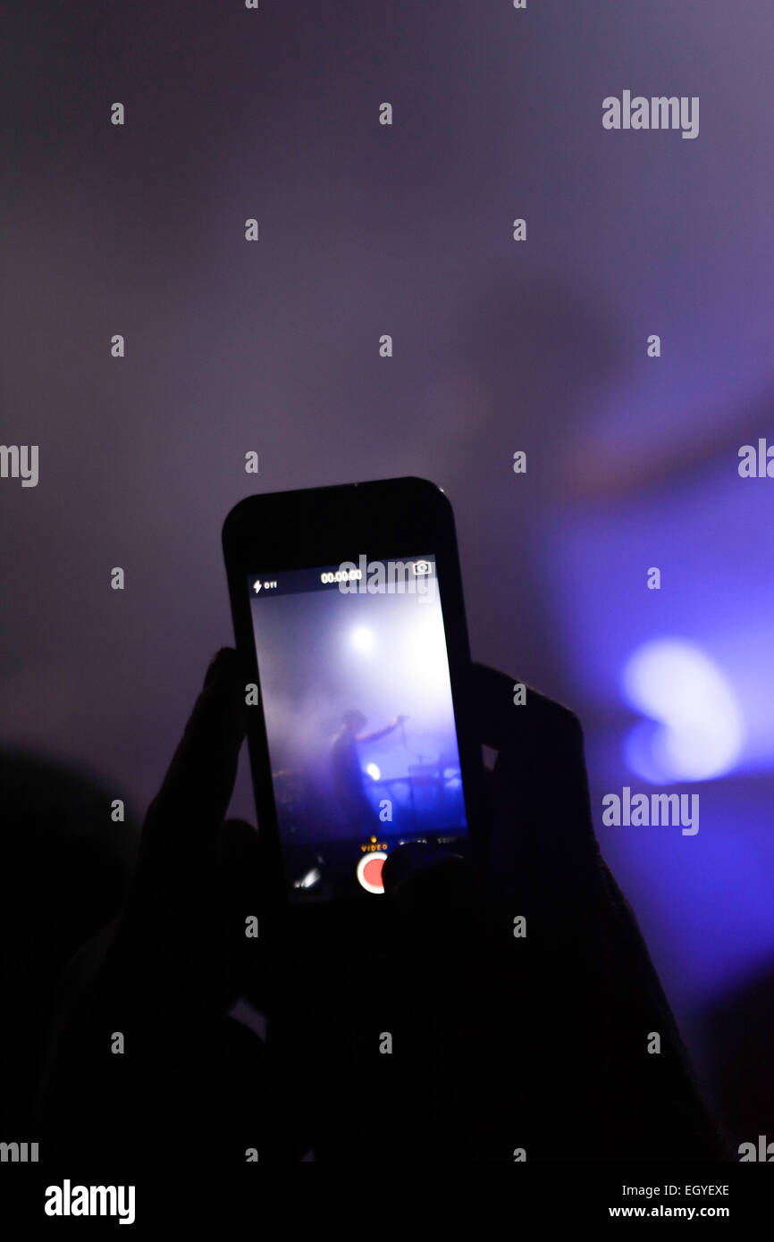 Smartphone recording hi-res stock photography and images - Alamy