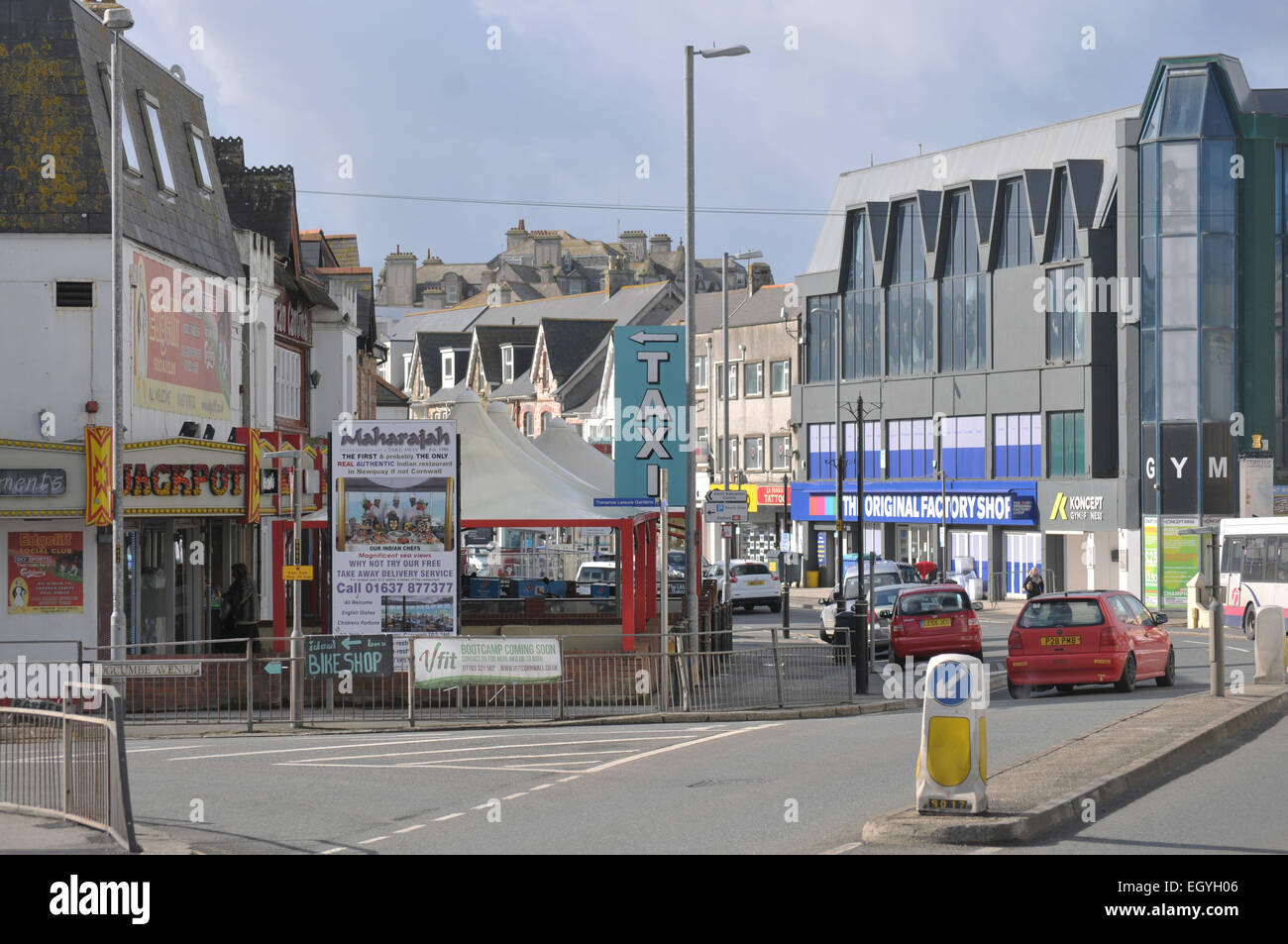 Newquay street hi-res stock photography and images - Alamy