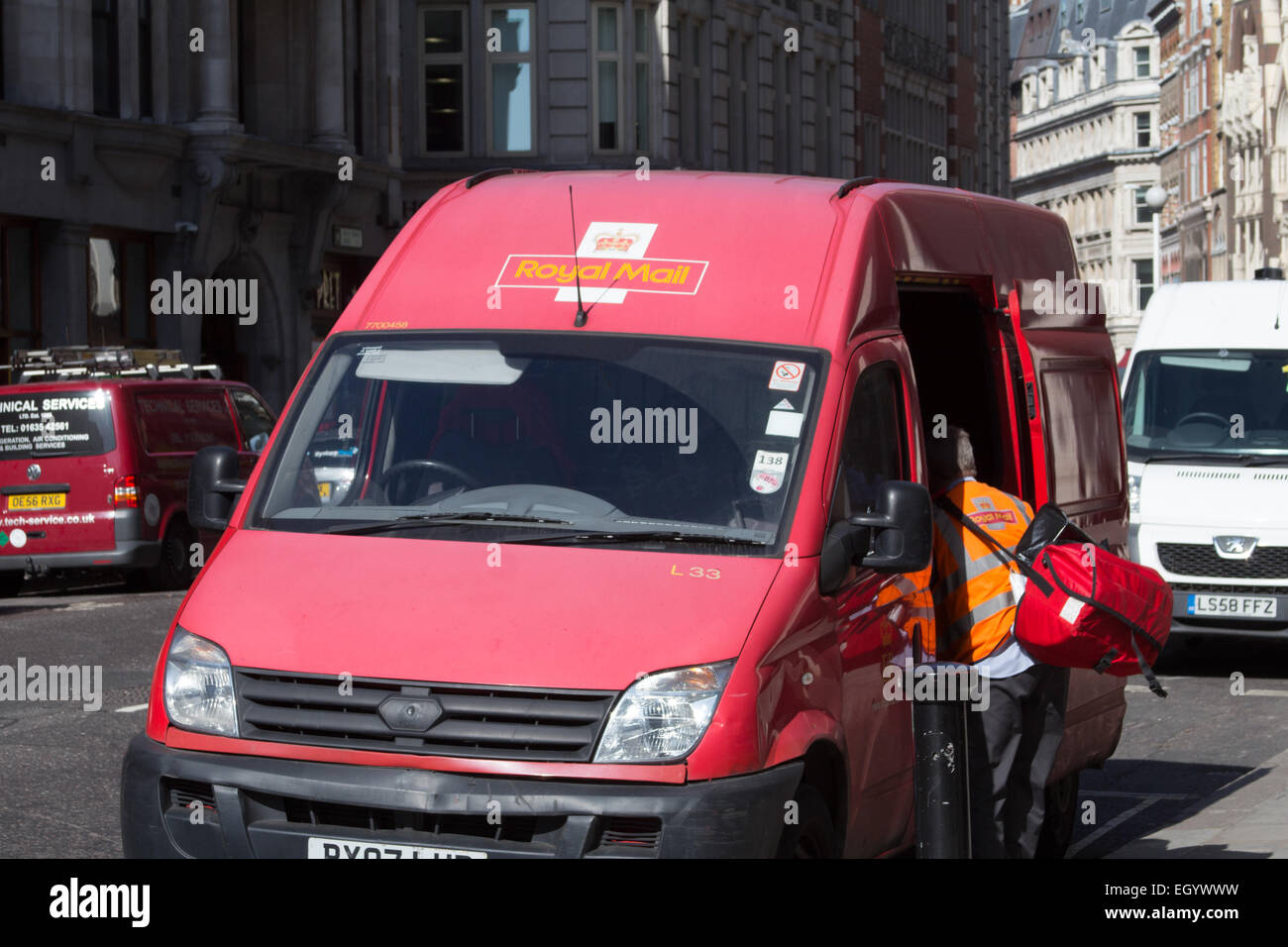 Royal Mail Van London Stock Photos & Royal Mail Van London Stock Images ...