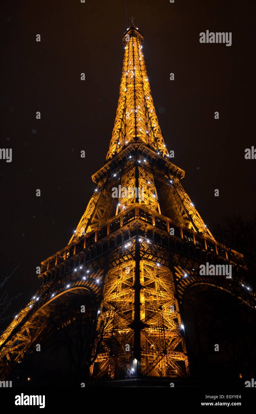 Eiffel Tower Paris - Tour-eiffel Stock Photo - Alamy
